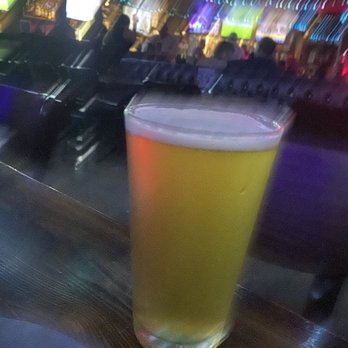 SHIPMATES RESTAURANT & SPORTS BAR - Updated September 2025 - 469 Photos ...