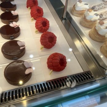 COOL BITES PÂTISSERIE - Updated December 2024 - 115 Photos & 42 Reviews ...