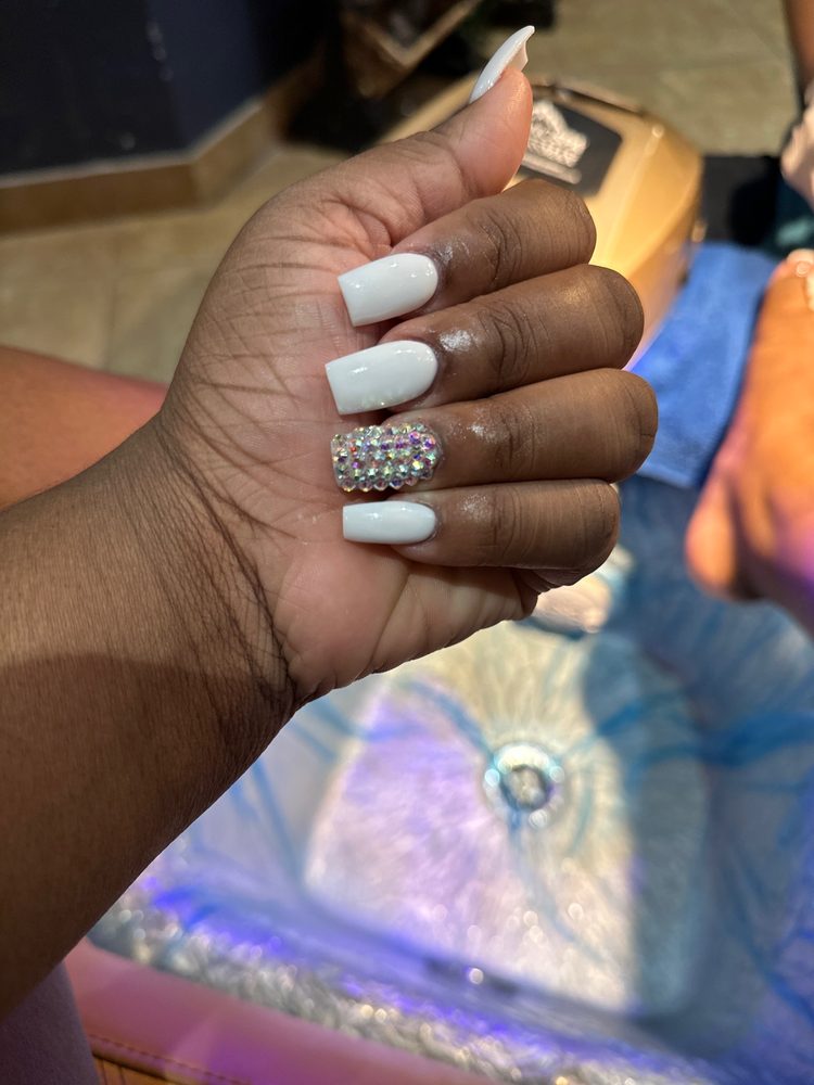 BL NAILS AND SPA - Updated December 2025 - 21 Photos & 49 Reviews - 638 ...