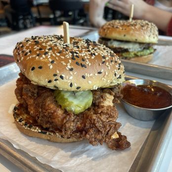 GORDON RAMSAY BURGER - Updated March 2025 - 287 Photos & 175 Reviews ...