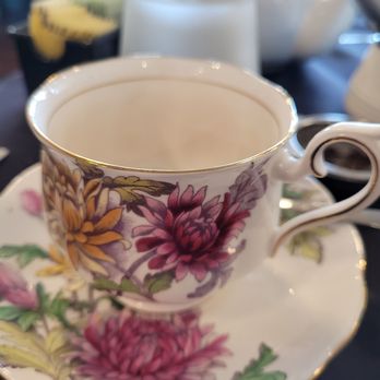 INLAND CAFE & TEA - Updated June 2024 - 35 Photos & 21 Reviews - 4055 N ...