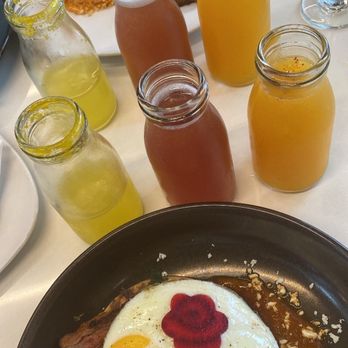 URBE - Updated July 2024 - 753 Photos & 287 Reviews - 1101 Uptown Pk ...