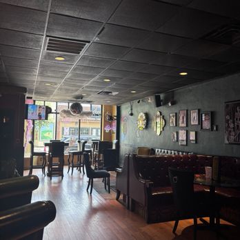 SPELUNKERS - Updated December 2025 - 19 Photos - 25 Center St ...