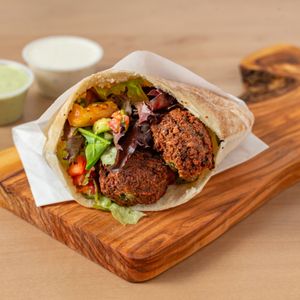 RAOUCHE CAFE - Updated October 2025 - 518 Photos & 581 Reviews - 2839 ...