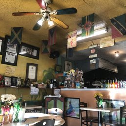COCO HUT - Updated August 2025 - 65 Photos & 103 Reviews - 2515 Bayou ...