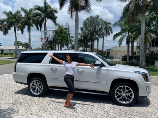 VERA CADILLAC - Updated August 2024 - 46 Photos & 136 Reviews - 300 S ...