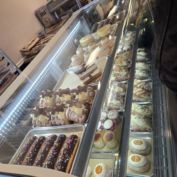 POULETTE BAKESHOP - Updated June 2025 - 344 Photos & 192 Reviews ...