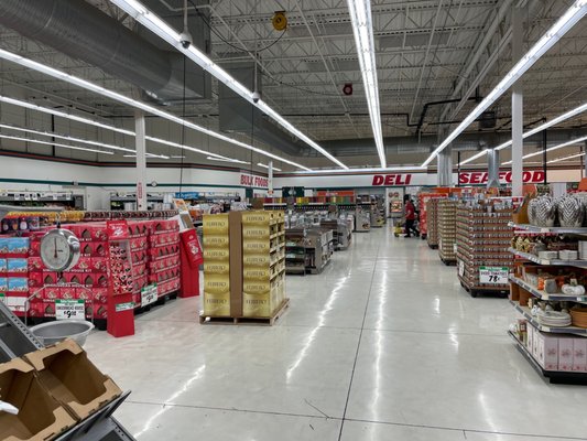 WINCO FOODS - Updated January 2026 - 26 Photos & 72 Reviews - 1050 Old ...
