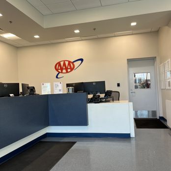 AAA SUN CITY AUTO REPAIR CENTER - Updated December 2025 - 11 Photos ...