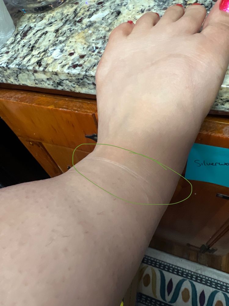 THE TAN BAR - Updated August 2025 - 128 Photos & 116 Reviews - 3818 ...