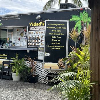 VIDAD’S LOCAL KINE GRINDZ - Updated March 2025 - 193 Photos & 125 ...