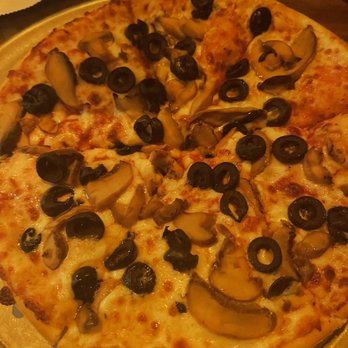 PIZZA VILLA - Updated December 2025 - 33 Photos & 33 Reviews - 1400 W ...