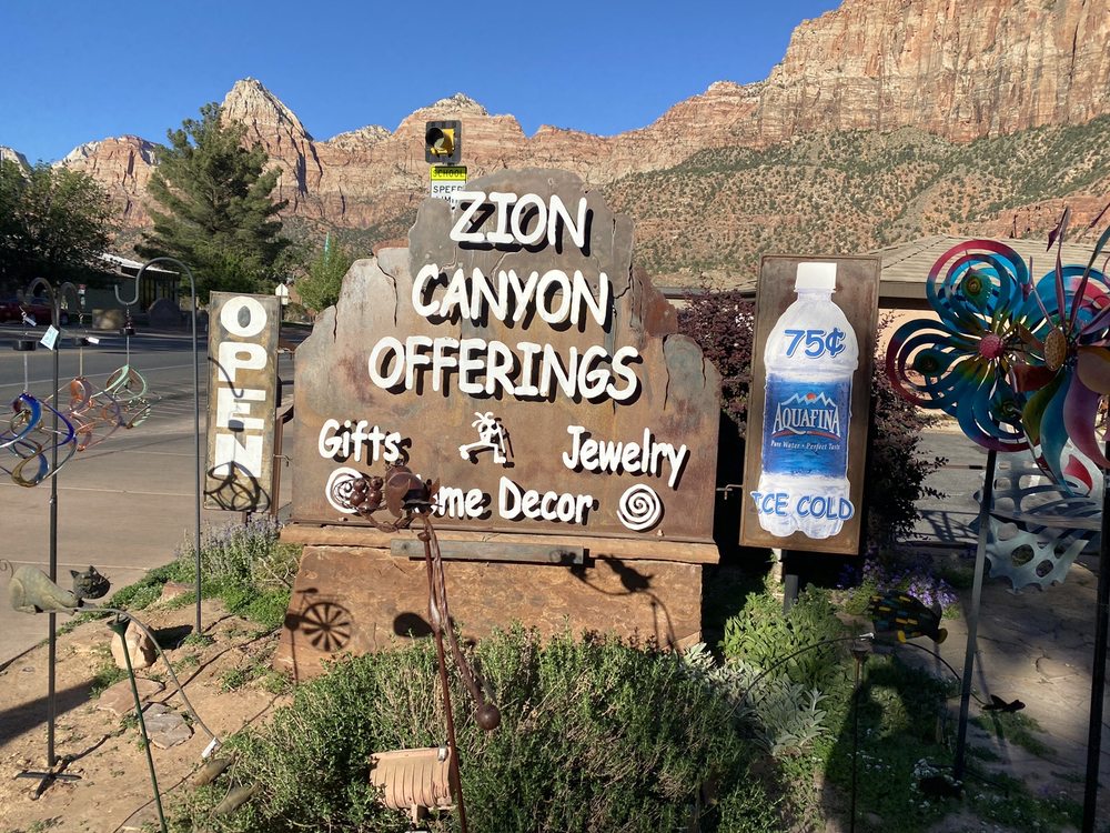 ZION CANYON OFFERINGS - Updated November 2025 - 13 Reviews - 933 Zion ...