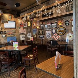 THE FLYING PIG SALOON - Updated July 2025 - 193 Photos & 281 Reviews ...