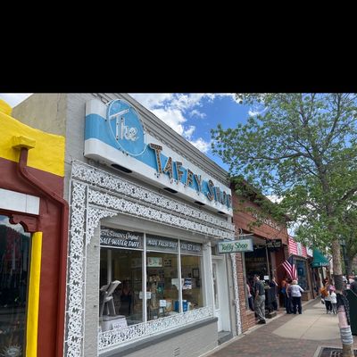 THE TAFFY SHOP - Updated September 2024 - 84 Photos & 117 Reviews - 121 ...