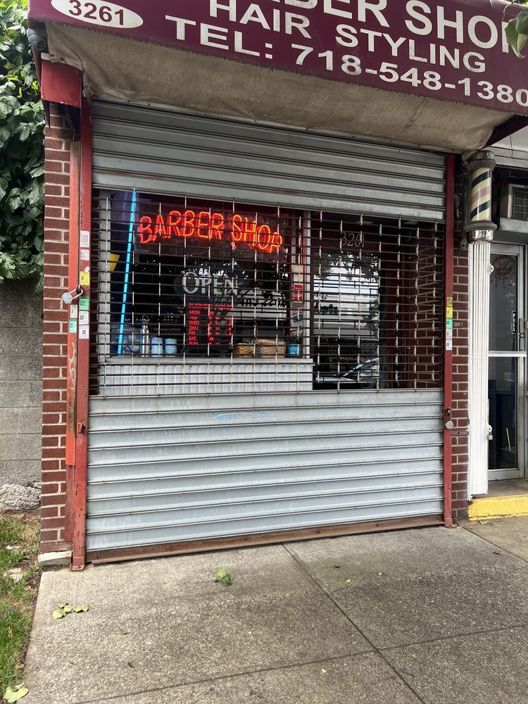 RIVERDALE JOHNSON BARBER SHOP - Updated December 2025 - 28 Photos & 34 ...