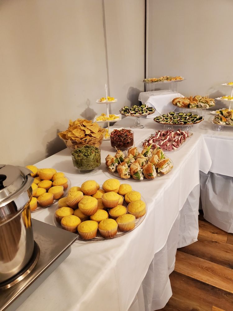 THE FIRESIDE ROOM - Updated December 2025 - Request a Quote - 74 Photos - 2709 Brandt St ...