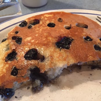 FLAMINGO FAMILY RESTAURANT - Updated July 2024 - 40 Photos & 55 Reviews ...