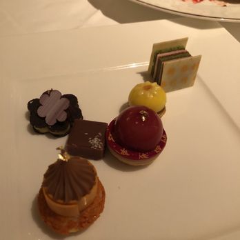 WING LEI - Updated August 2024 - 2115 Photos & 603 Reviews - 3131 Las ...