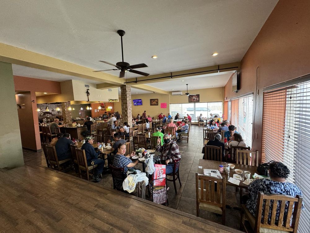 LAS MINERVAS RESTAURANT - Updated June 2026 - 953 E Adams St ...