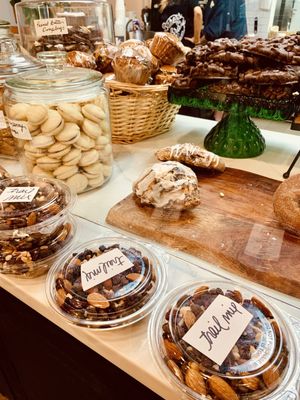 BAKERS ON BROAD - Updated April 2025 - 31 Photos & 11 Reviews - 95 ...