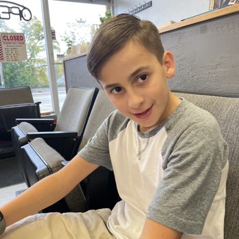 TAPERZ BARBER SHOP - Updated October 2025 - 14 Photos - 203 N Richmond ...