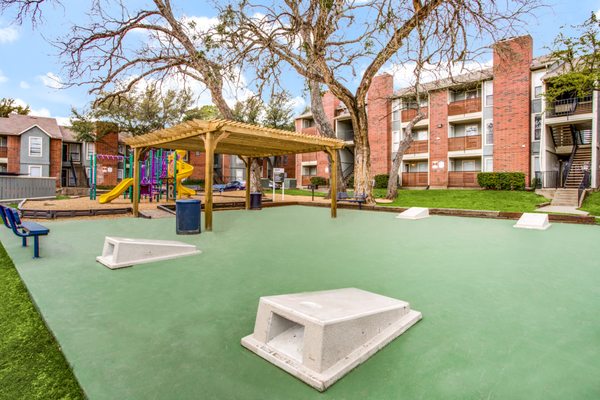 EXCHANGE 7272 - Updated September 2025 - 27 Photos - 7272 Marvin D Love ...