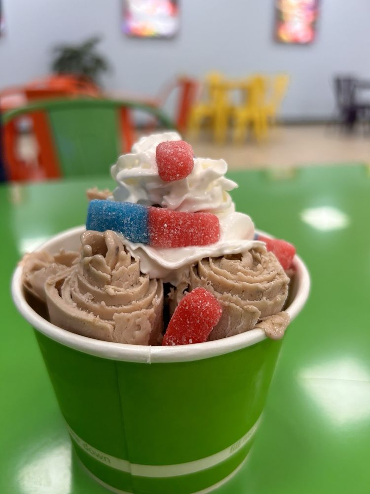 ICE CREAM WORLD ROLLS - Updated December 2025 - 40 Photos & 13 Reviews ...