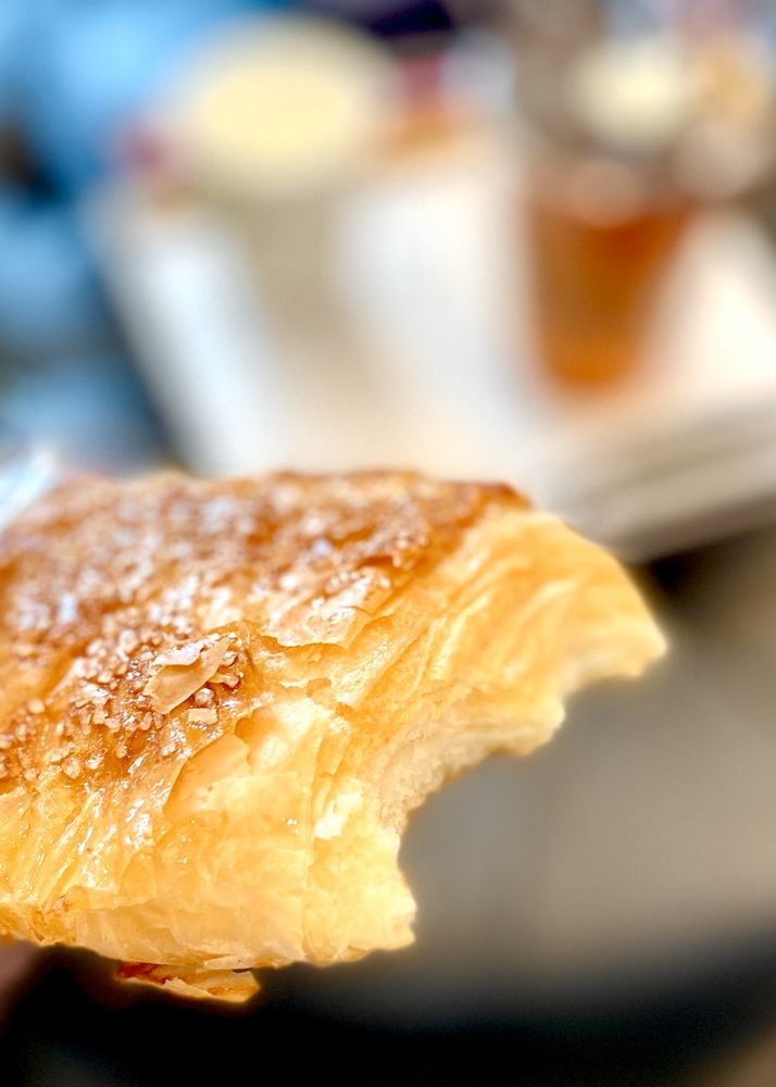 JJ BAKERY & CAFE - 1115 Photos & 481 Reviews - Bakeries - 18558 Gale ...