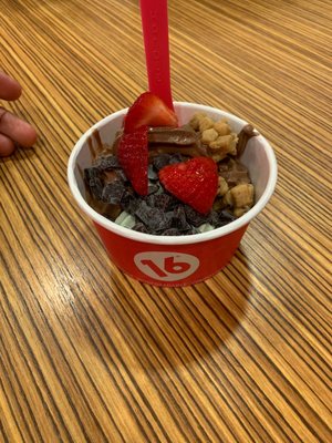 16 HANDLES - 339 Photos & 690 Reviews - 153 2nd Ave, New York, New York ...