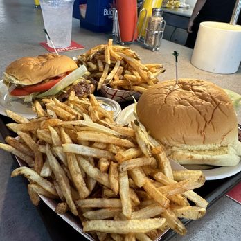 SEXTON’S BURGER BAR - Updated December 2024 - 112 Photos & 56 Reviews ...