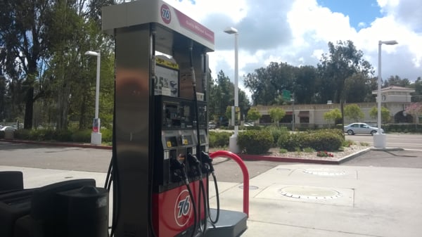 UNION 76 GAS STATION - Updated July 2024 - 22 Reviews - 17011 W ...