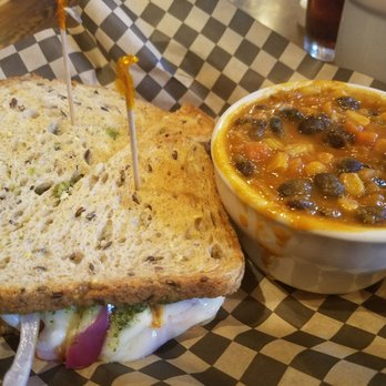 LUCKY LABRADOR BEER HALL - Updated December 2024 - 152 Photos & 238 ...