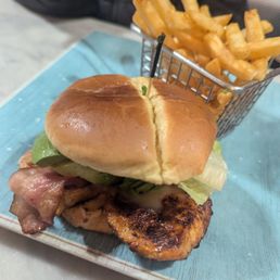 CRUST KITCHEN - Updated June 2025 - 739 Photos & 1169 Reviews - 1201 ...