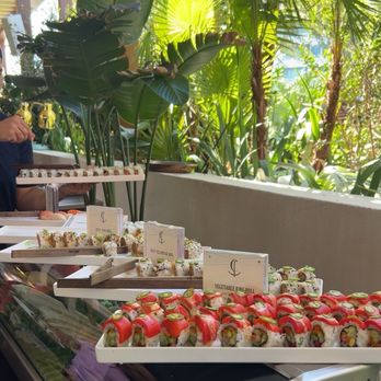 CATCH - Updated December 2025 - 274 Photos & 125 Reviews - 200 S Pointe ...