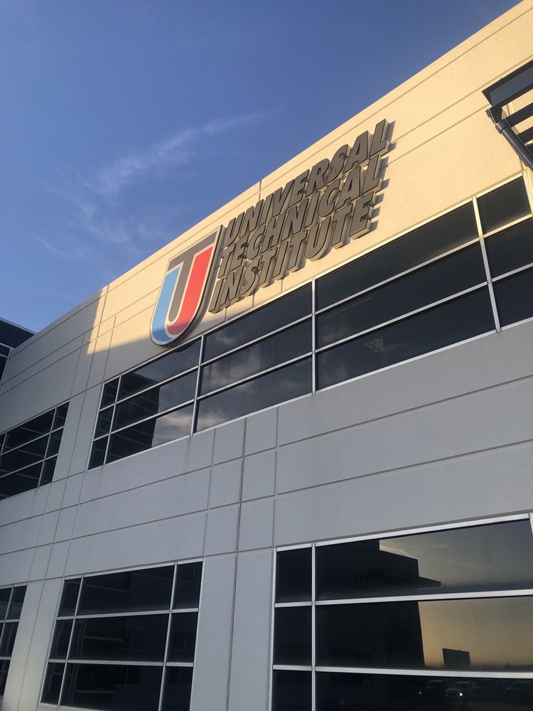 UNIVERSAL TECHNICAL INSTITUTE - Updated December 2025 - 29 Photos & 10 ...