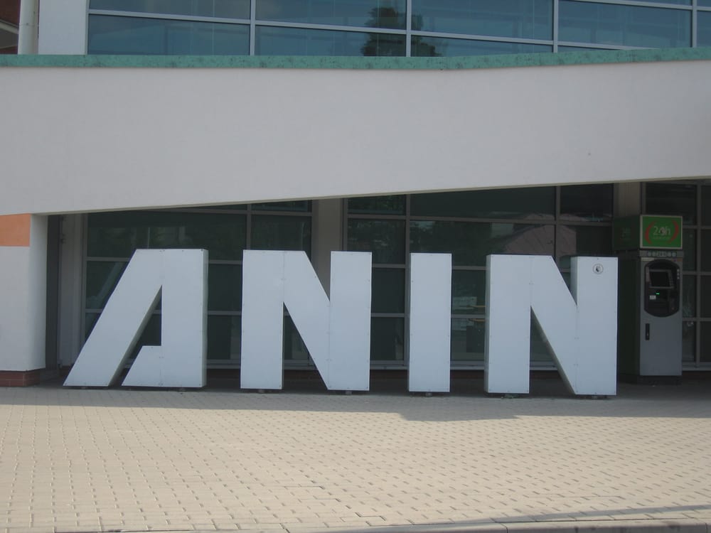 PŁYWALNIA ANIN - V Poprzeczna 22, Warszawa, Poland - Swimming Pools ...