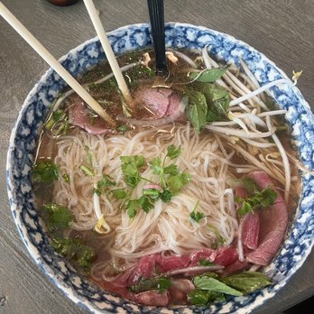 SIMPLY PHO & GRILL - Updated July 2024 - 580 Photos & 406 Reviews ...