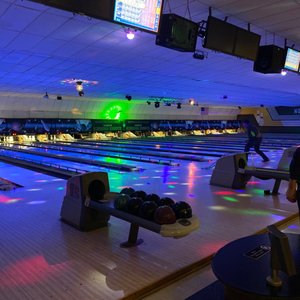 AMF BROOKGATE LANES - Updated November 2025 - 37 Photos & 33 Reviews ...