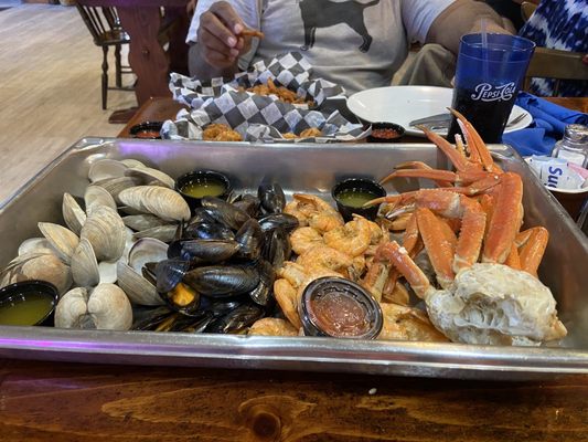 JONAH AND THE WHALE SEAFOOD BUFFET - Updated September 2024 - 41 Photos ...