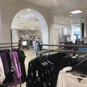 MACY’S - 20 Photos & 55 Reviews - Department Stores - 900 Rosedale Ctr ...