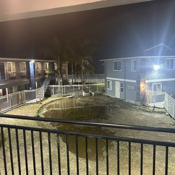 TORCH LITE INN - Updated July 2024 - 120 Photos & 227 Reviews - 500 ...