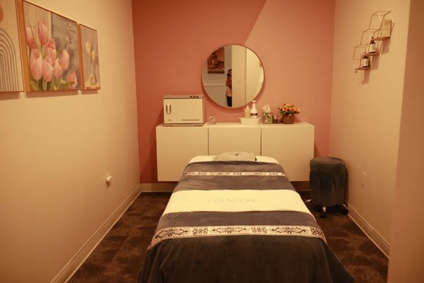 HANAMI MASSAGE & SPA - Updated December 2025 - 16 Photos - 1513 W ...