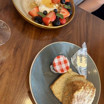 NIDO - Updated December 2025 - 820 Photos & 390 Reviews - 1211 W ...