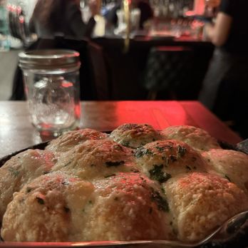 MAISON PICKLE - Updated August 2024 - 4229 Photos & 1951 Reviews - 2315 ...