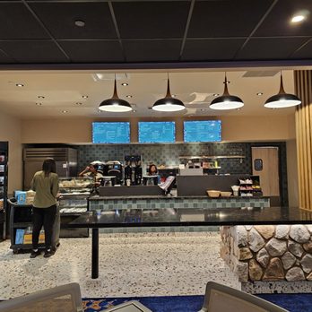 J RESORT - Updated June 2024 - 77 Photos & 103 Reviews - 345 N ...