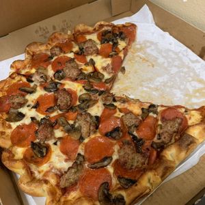 RIZZI’S RISTORANTE & PIZZERIA - Updated January 2026 - 35 Photos & 91 ...