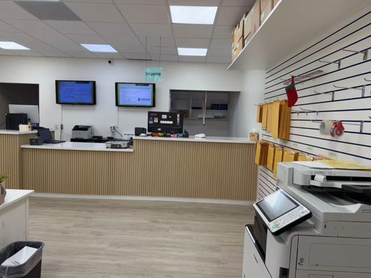 MAILBOXES - Updated January 2026 - 42 Photos & 37 Reviews - 4521 Campus ...