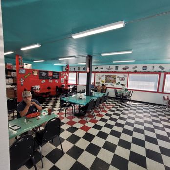 PIT ROW PIT STOP - Updated September 2025 - 207 Photos & 207 Reviews ...