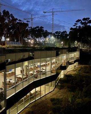 GEISEL LIBRARY - Updated December 2025 - 179 Photos & 75 Reviews - 9500 ...